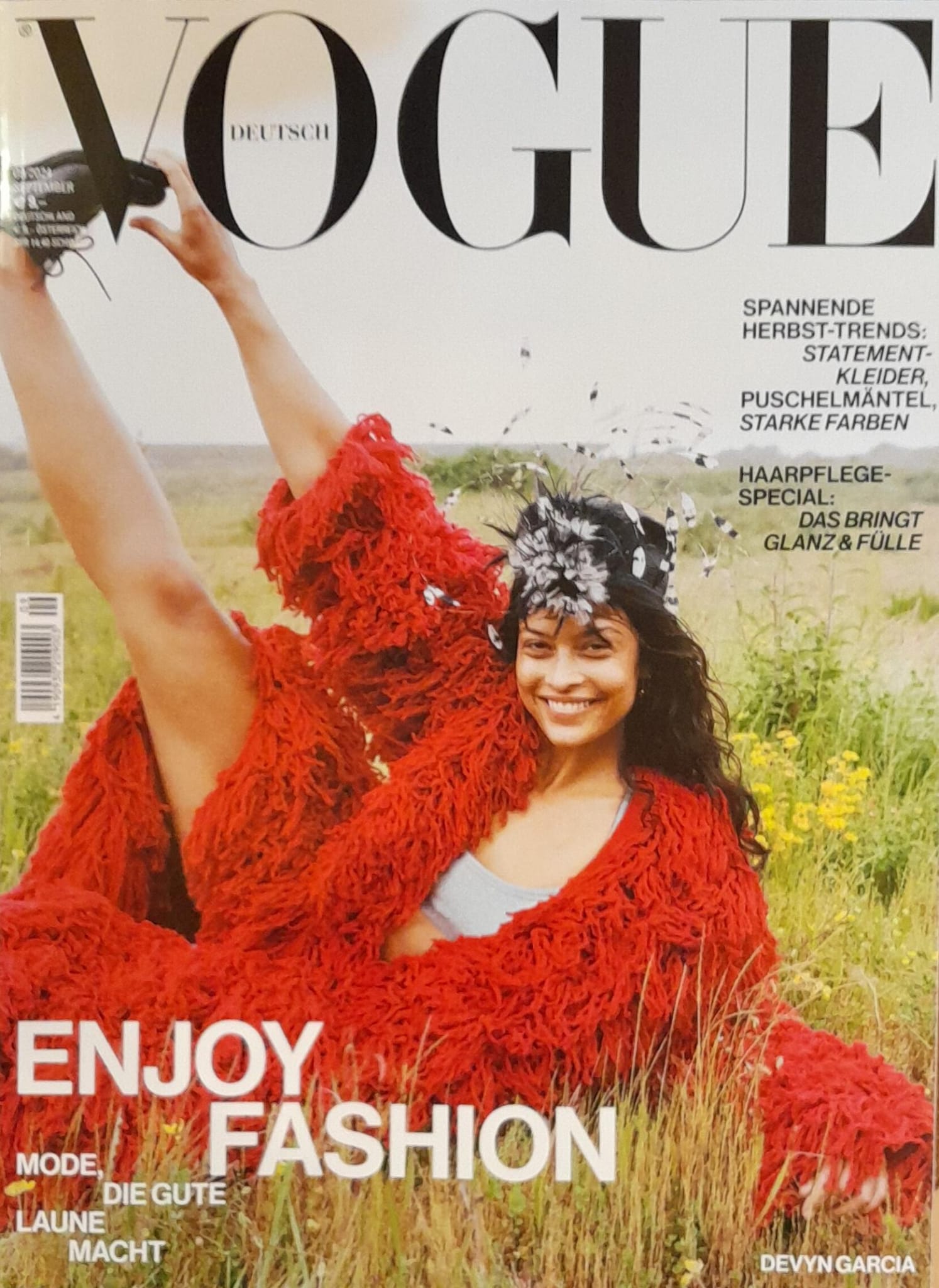Vogue Germany Magazine Subscription | MagazineCafe USA