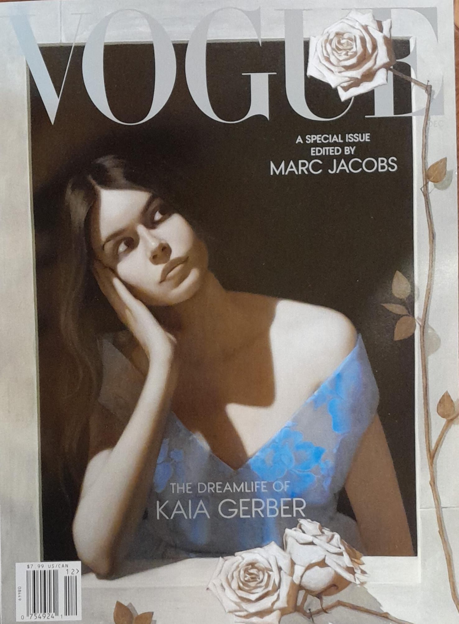 Buy Vogue Magazine Subscription | Magazine Cafe Store